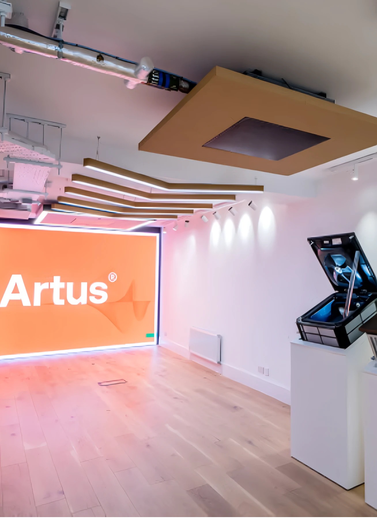 Artus Air | Eden Scott